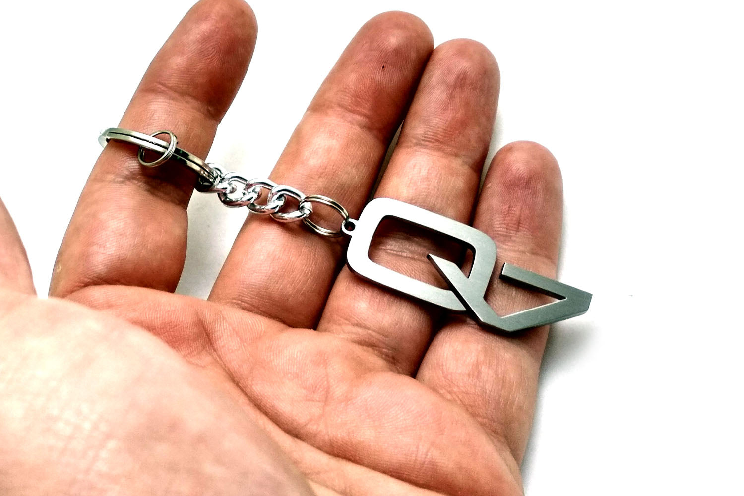 AUDI Q7 LOGO KEYCHAIN – Motowey